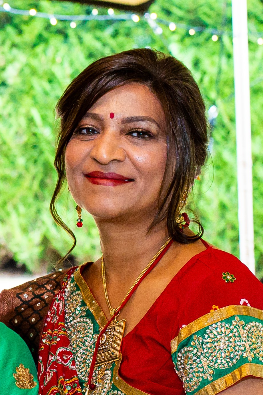 Late Roshni Sudhir Punja Jesang Savla | Oshwal Association of the U.K.