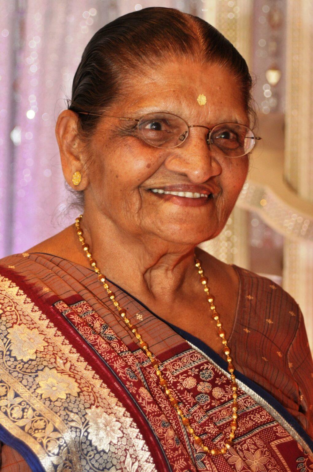 Late Amritben Lakhamshi Gudka Shah | Oshwal Association of the U.K.