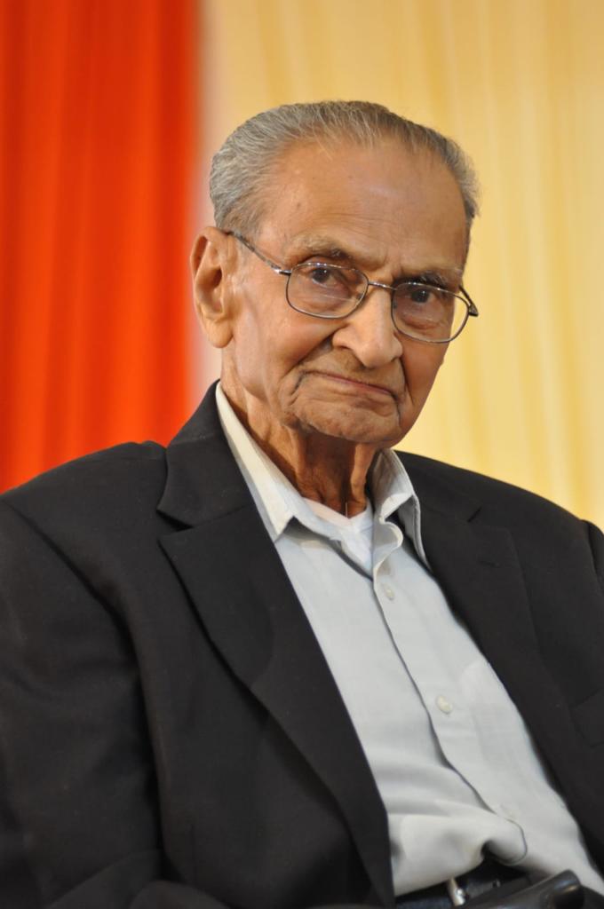 Late Mohanlal Padamshi Bharmal Shah | Oshwal Association of the U.K.