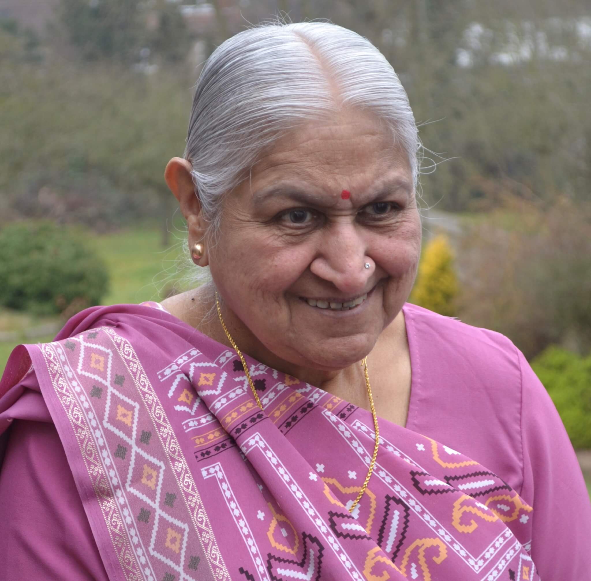 Late Mrudulaben (Madhu) Dhirajlal Gudka | Oshwal Association of the U.K.